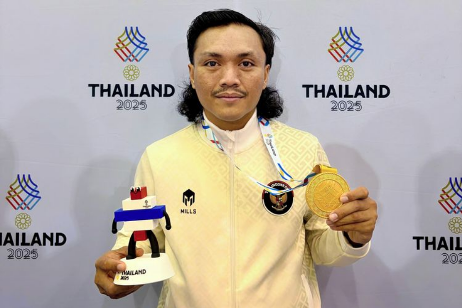 Dari Anak Buruh Pabrik ke Juara Emas SEA Games 2025: Kisah Perjuangan ...
